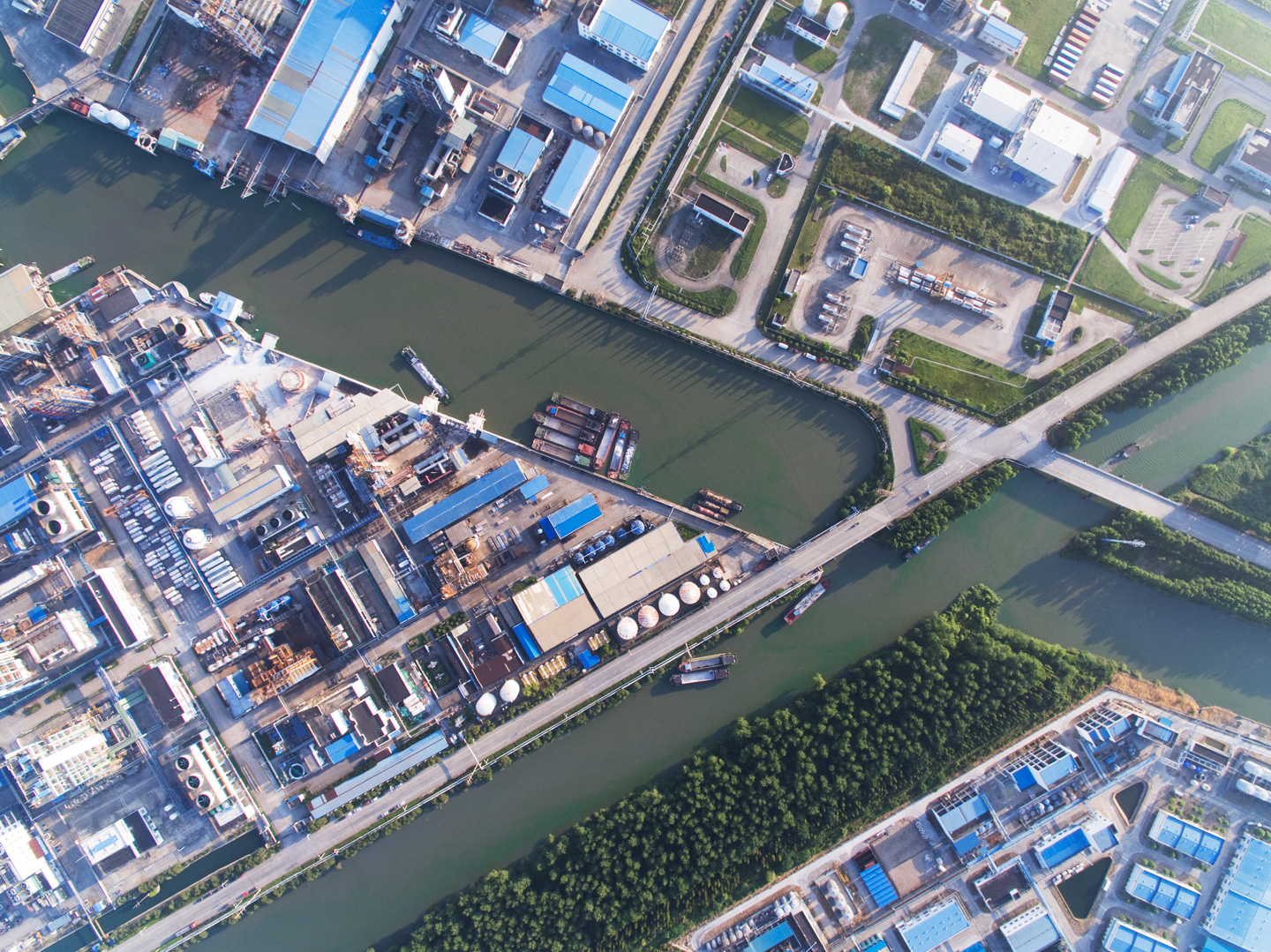 The Teflon Toxin Goes to China - The Intercept