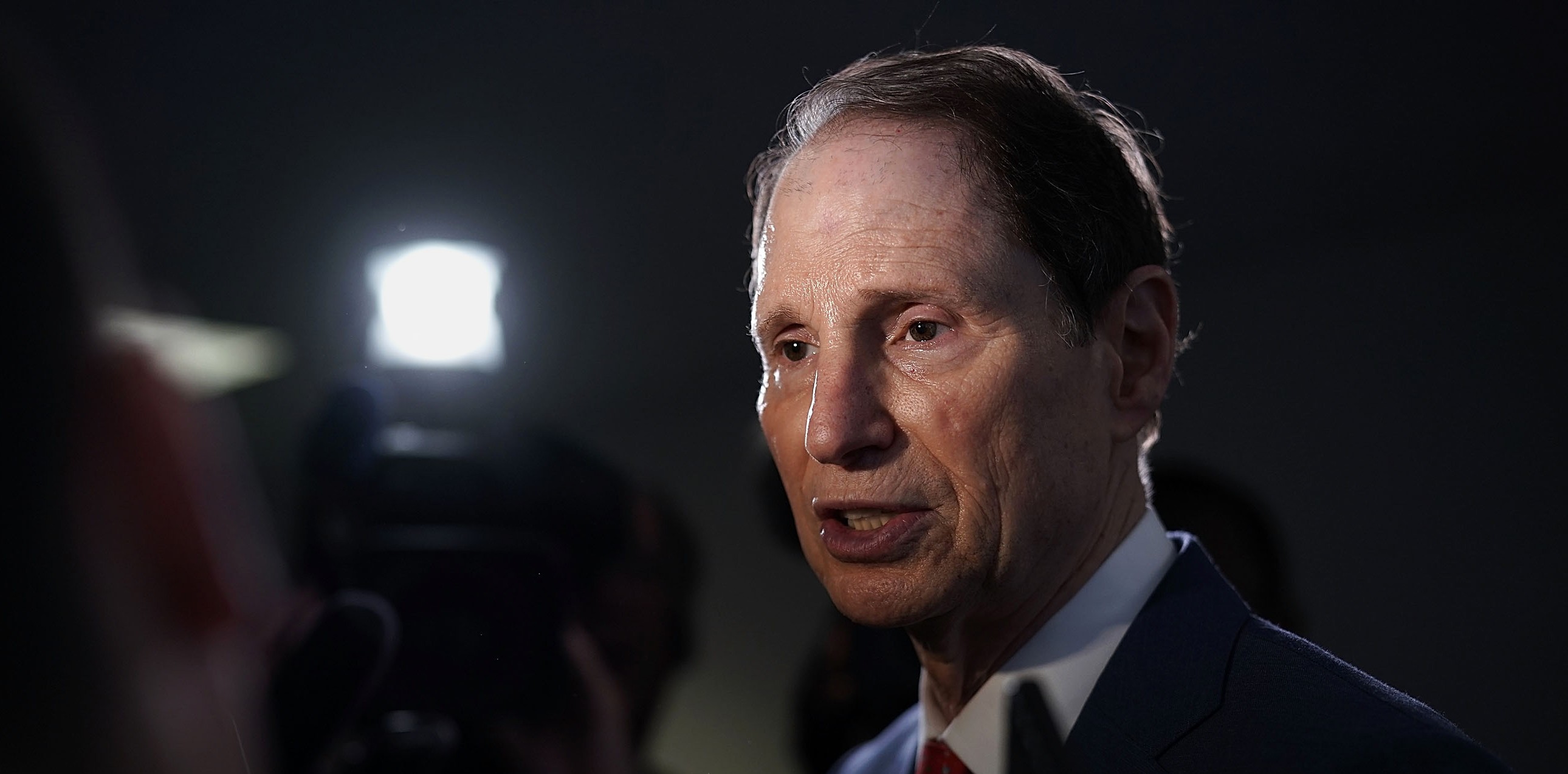 Wyden Wants Answers From DHS and Intel Firm on Immigration Protest Spying