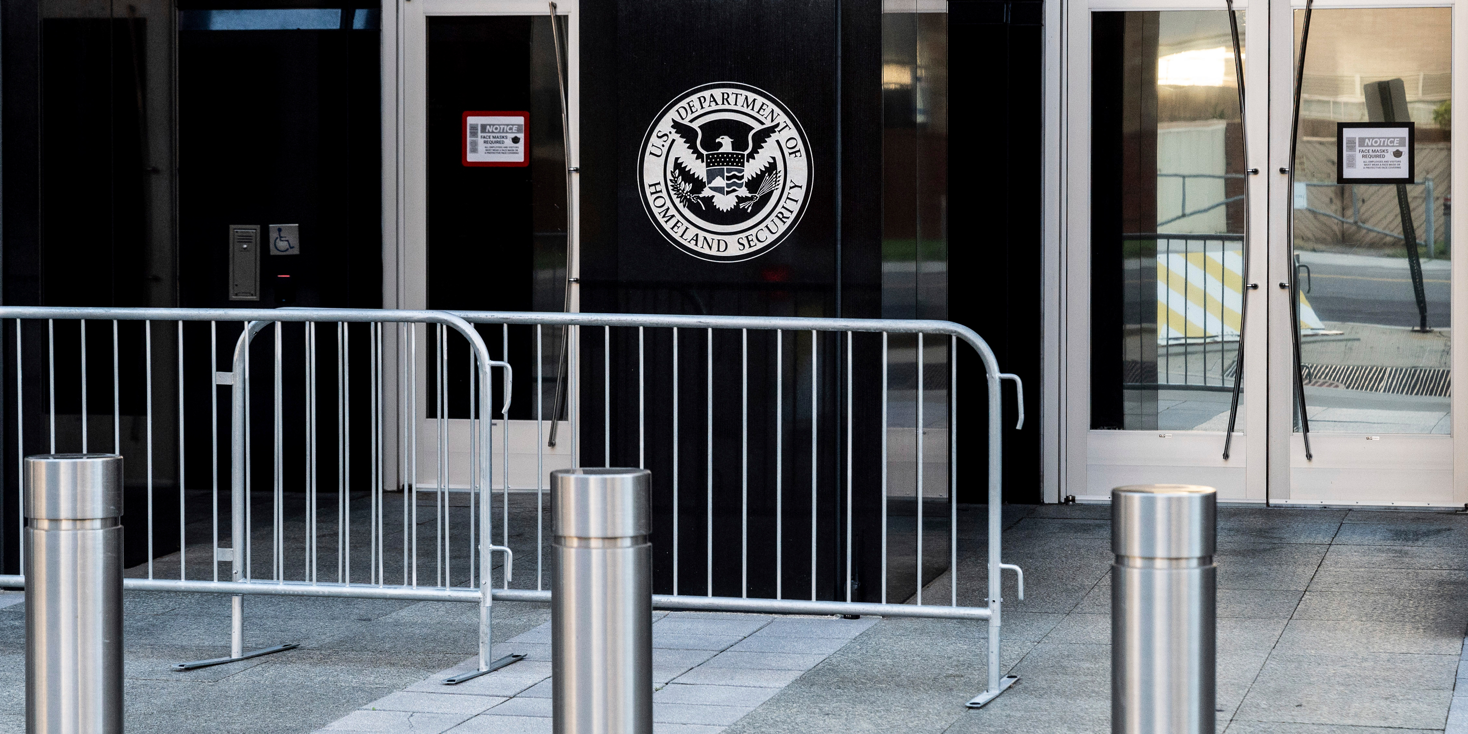 People Fired by DHS Maintain Access Cards to Buildings