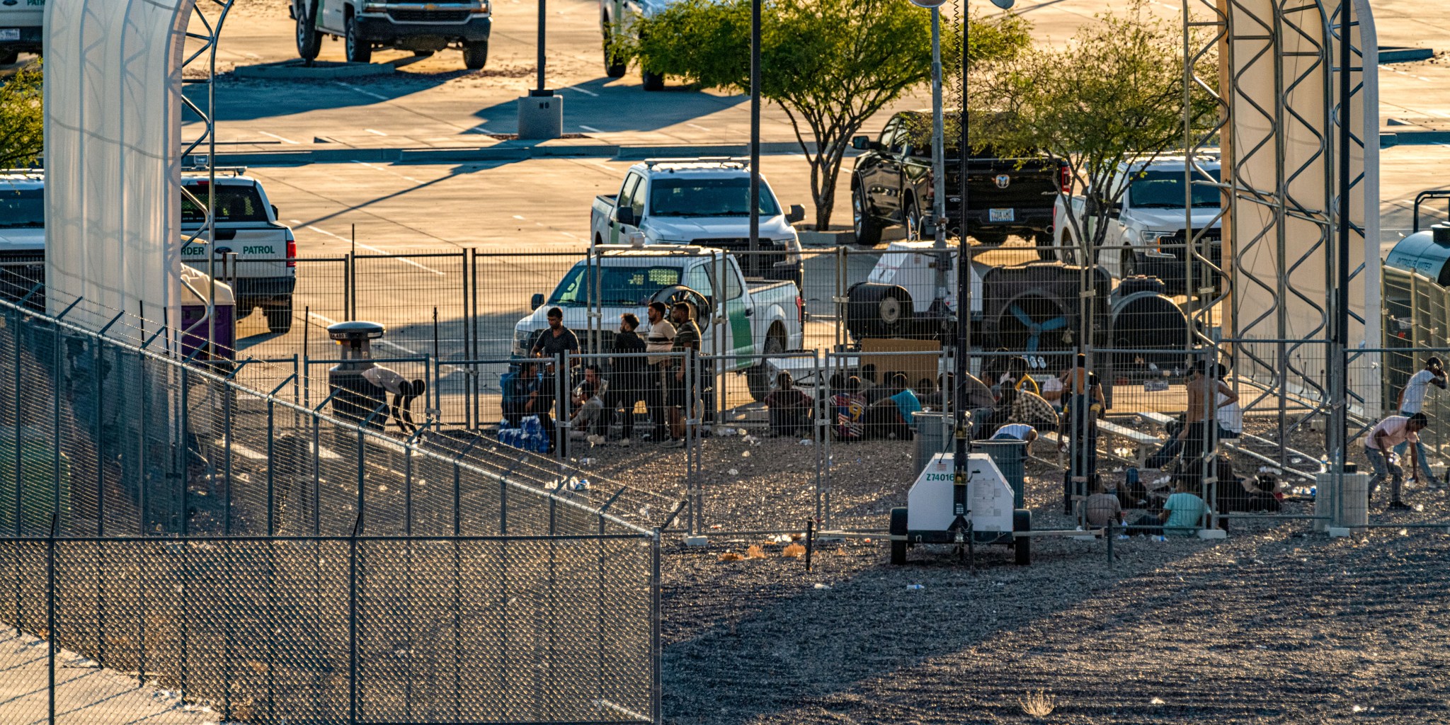 Border Patrol Caging Migrants Outside in Deadly Arizona Heatwave
