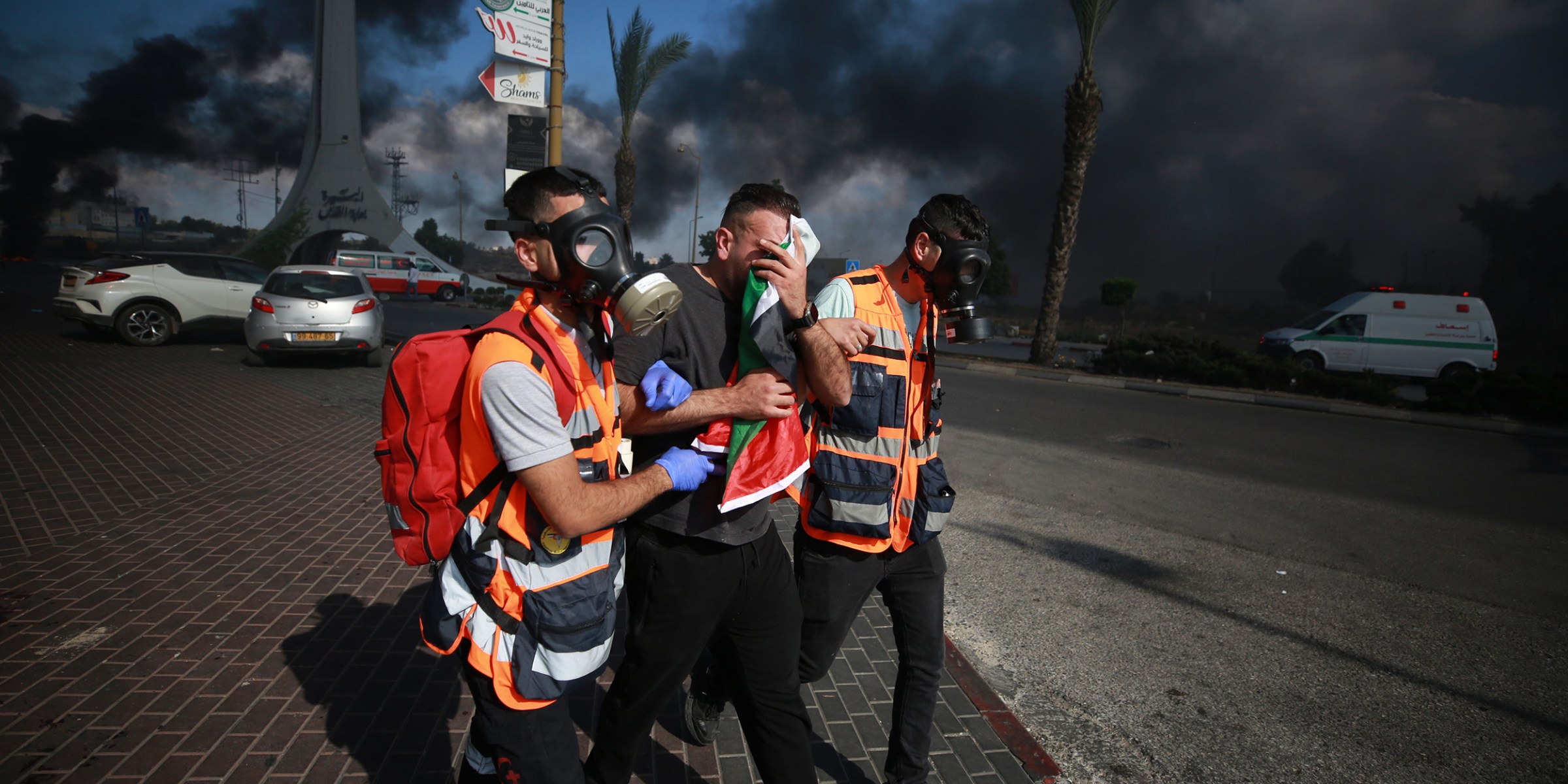 Israeli Settlers Take Advantage of Gaza Chaos to Attack Palestinians in ...