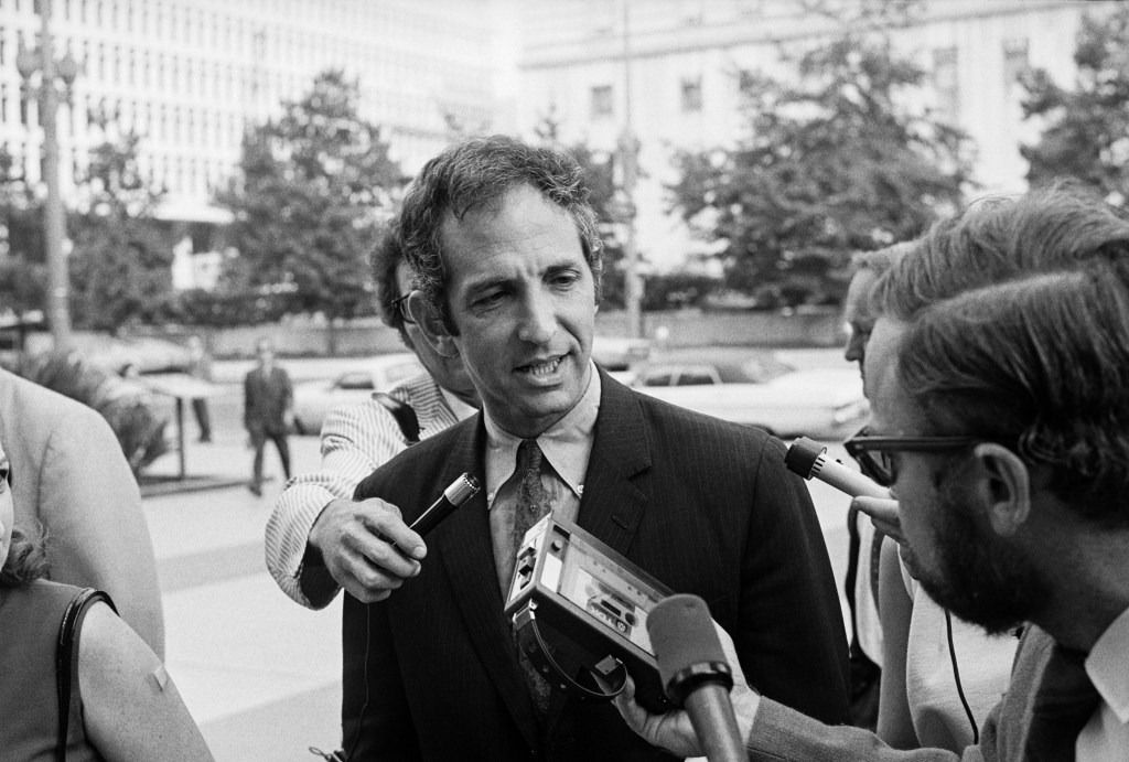 How Neil Sheehan Really Got the Pentagon Papers