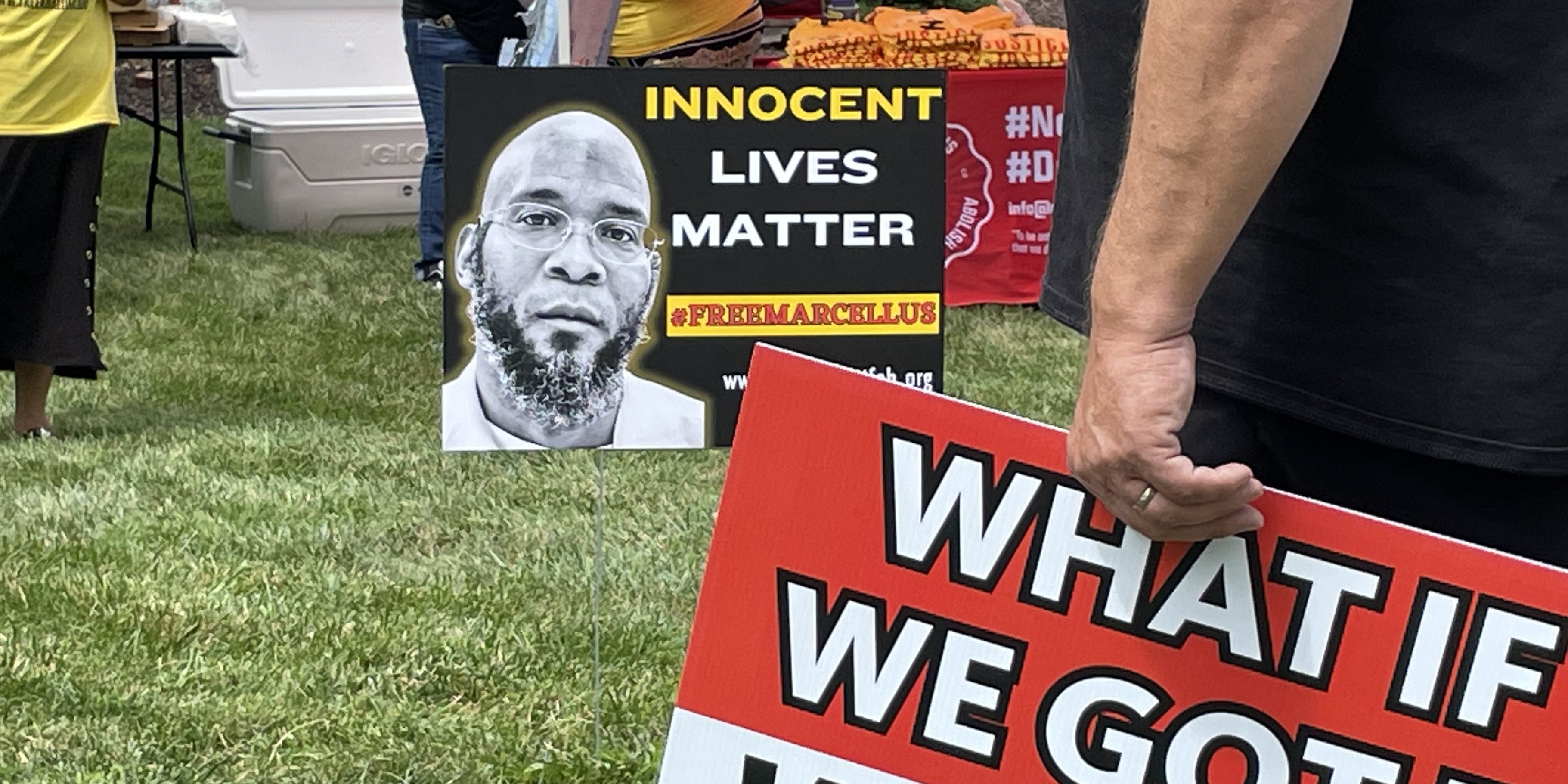 Marcellus Williams: DA Held Murder Weapon With No Gloves