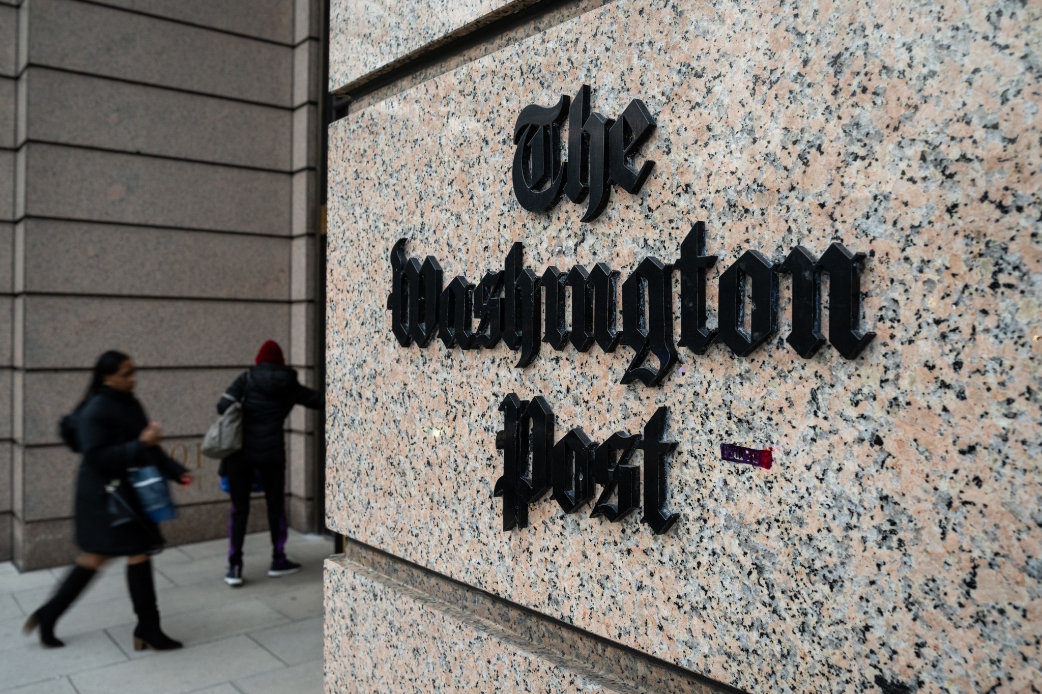 FBI Raid on WaPo Reporter’s Home Was Based on Sham Pretext